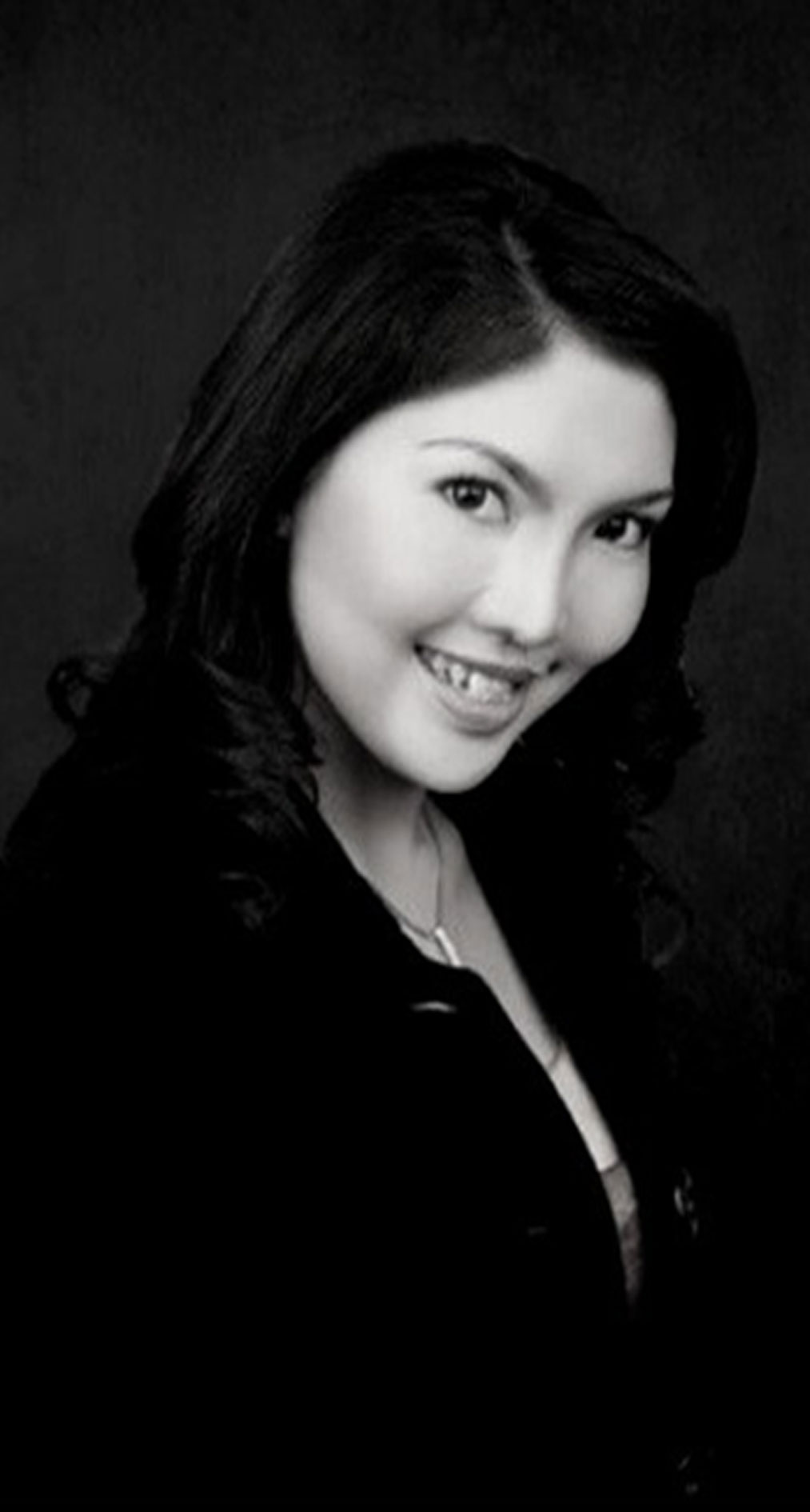 Juliane Sari (Debbie) Manurung, S.H. - id | MACS Indonesia